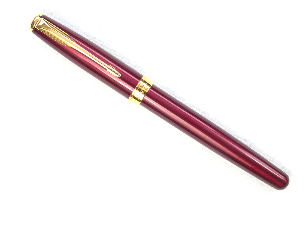 Parker Sonnet Laque Ruby Red Set. 18K. nib. Immaculate. – Collectablepens