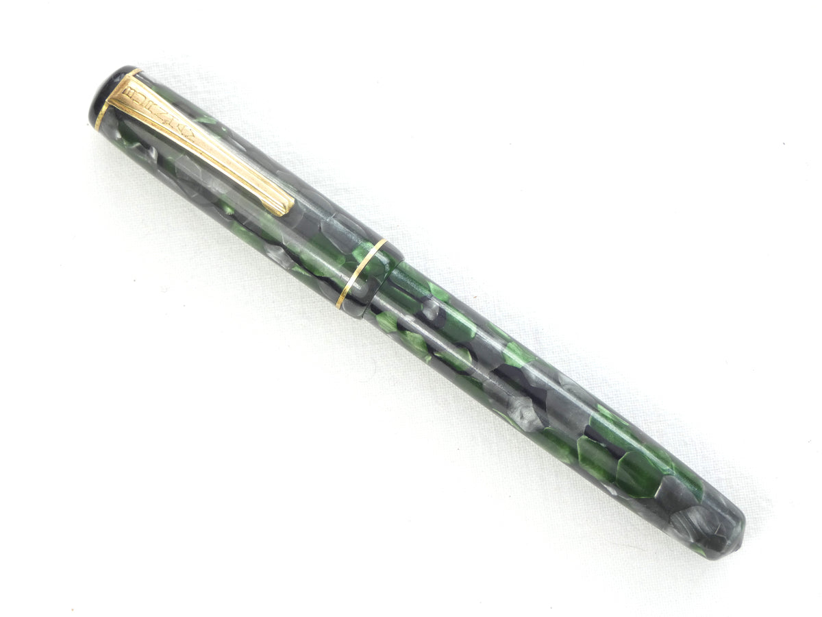 Burnham Fountain Pen/Pencil Set in Marbled Green. – Collectablepens